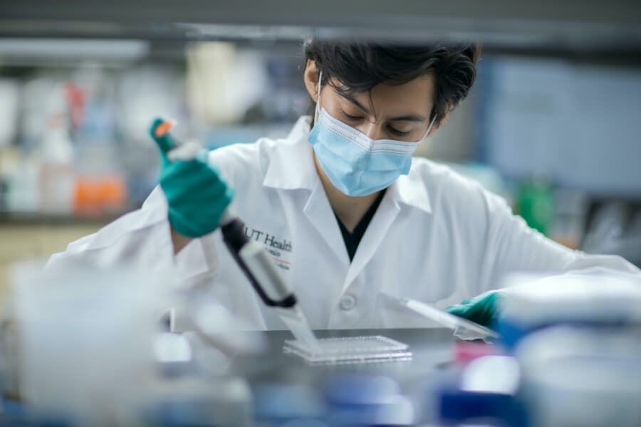 PhD grad credits early lab experiences for his success in science - UT ...